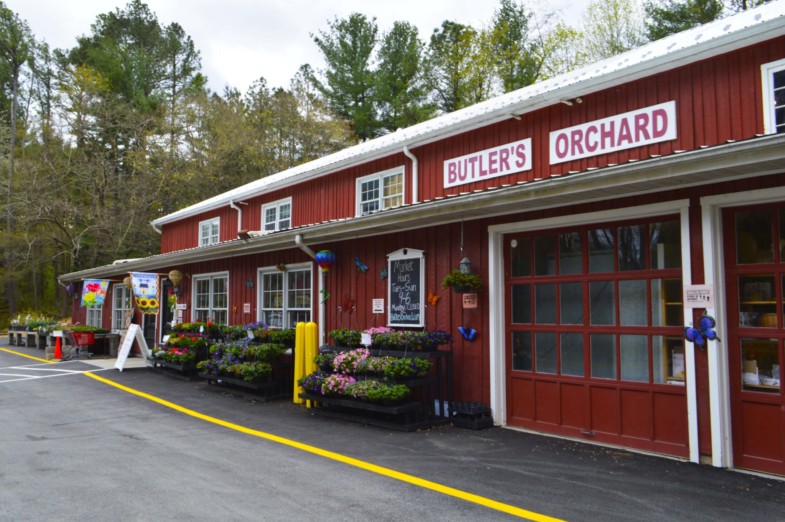 Butler's Orchard & Farm Market | 301-428-0444 | Germantown, MD 20876